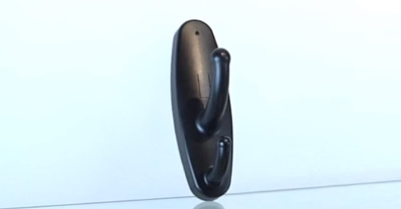 If You See This In A Hotel Room Or Public Bathroom Leave And Call 911