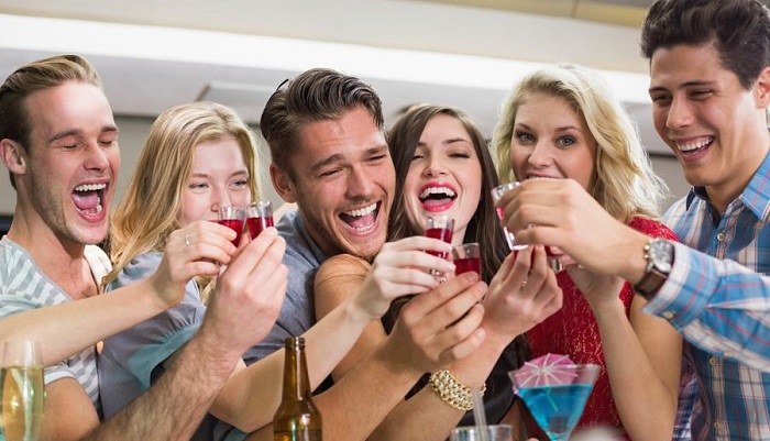 Study Suggests That Men Need To Get Drunk With Their Friends Twice A ...