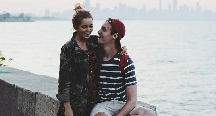 11 ways to know if your Best Friend sees you More than "just" a Friend